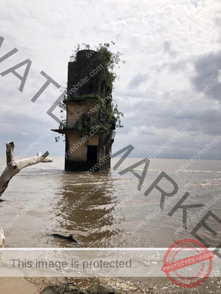 Tiki Ô Manoka, exploration de la plus grande île du Cameroun dans la ...