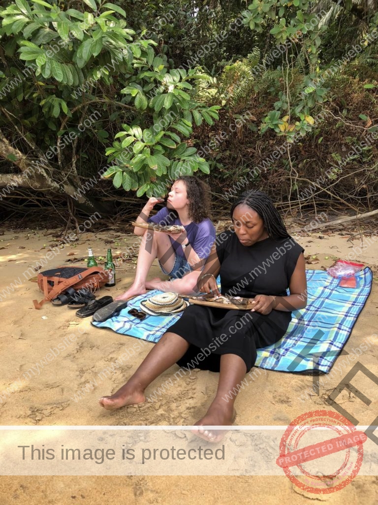 Tiki Ô Manoka, exploration de la plus grande île du Cameroun dans la ...